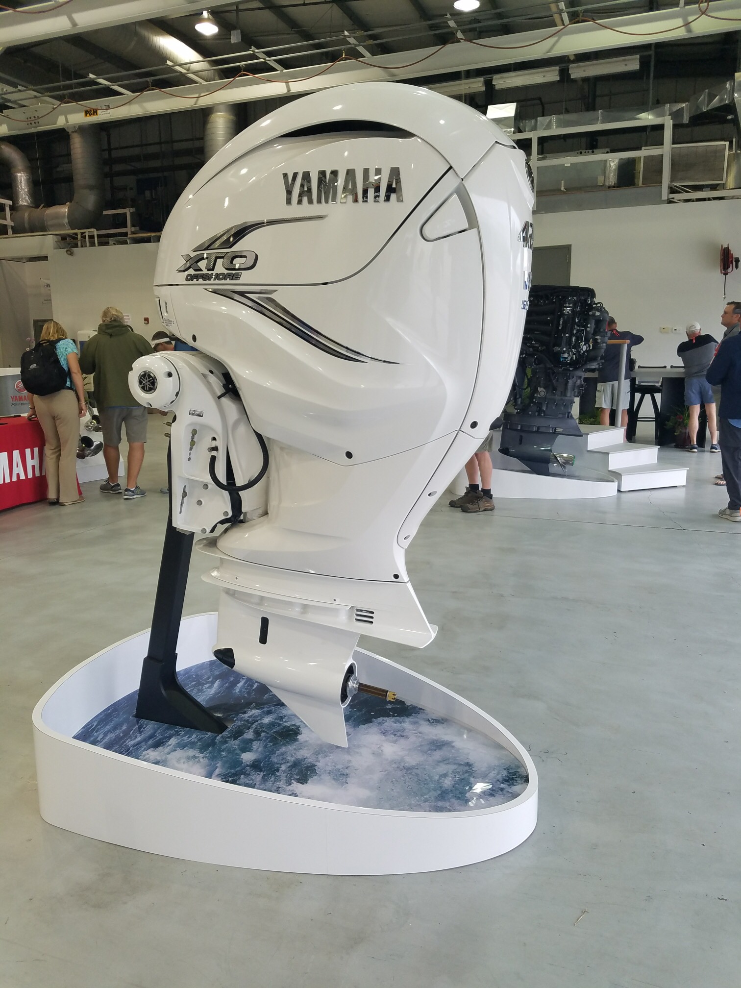 New Yamaha V8 XTO Offshore Outboard - On The Water