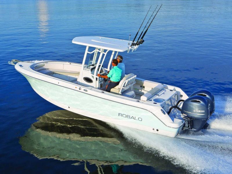 Robalo VIP Demo Ride Event - On The Water